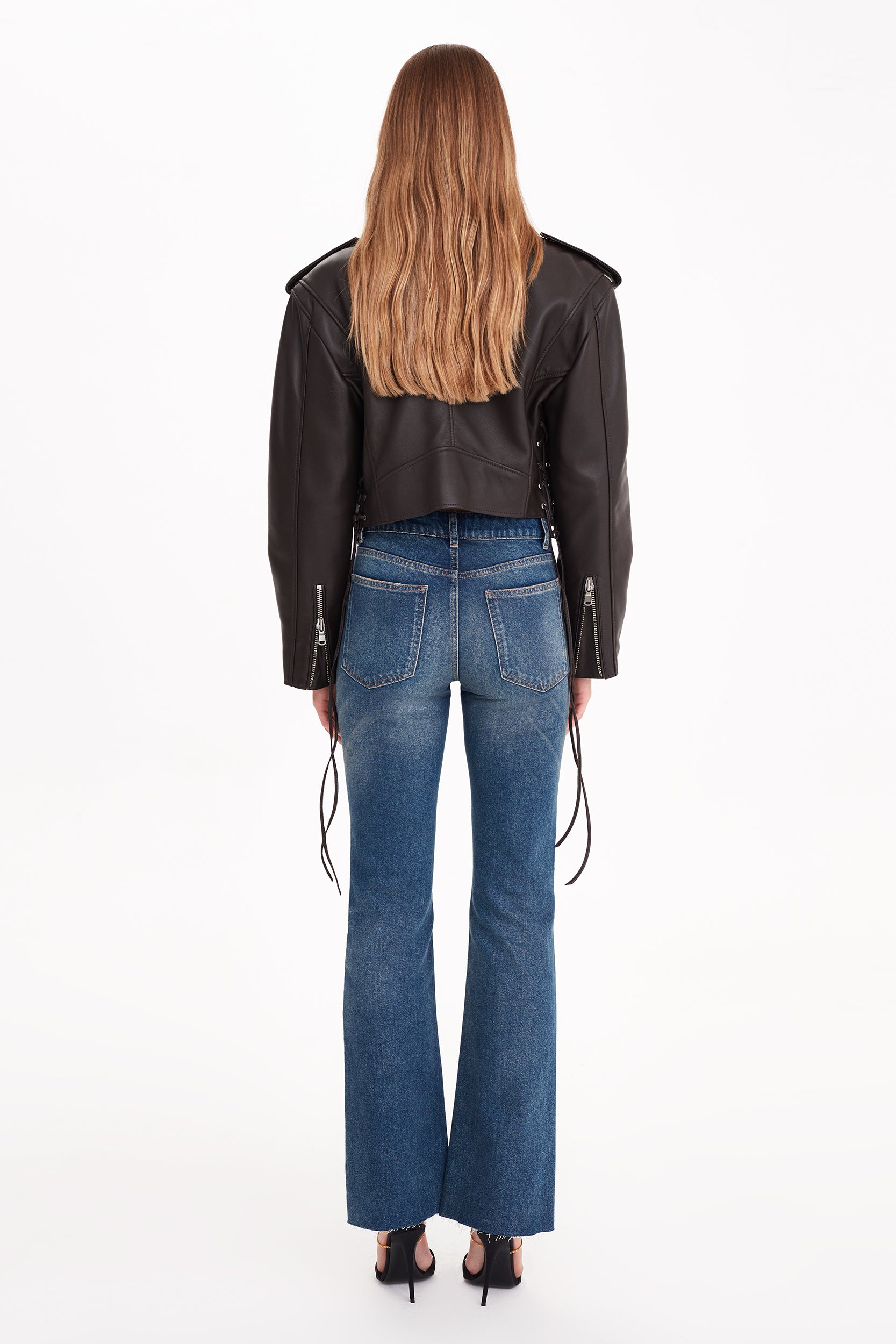 Jenny Jean – Sagaza TR